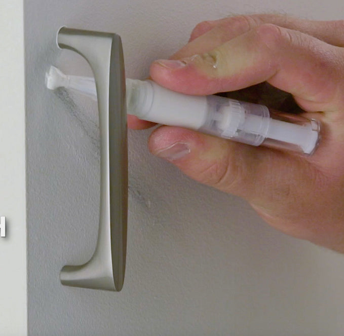 Slobproof™ Refillable Touch-Up Paint Pen